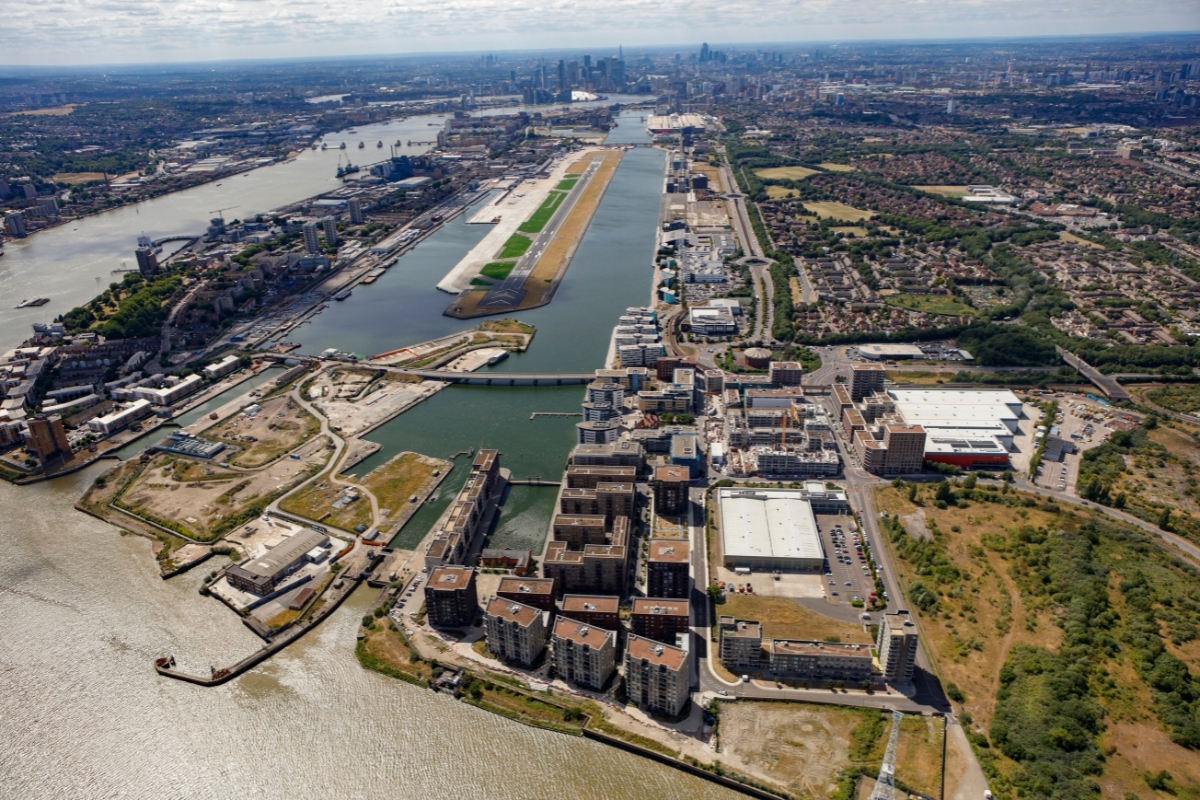 Royal Docks identified as potential site for relocation of New ...